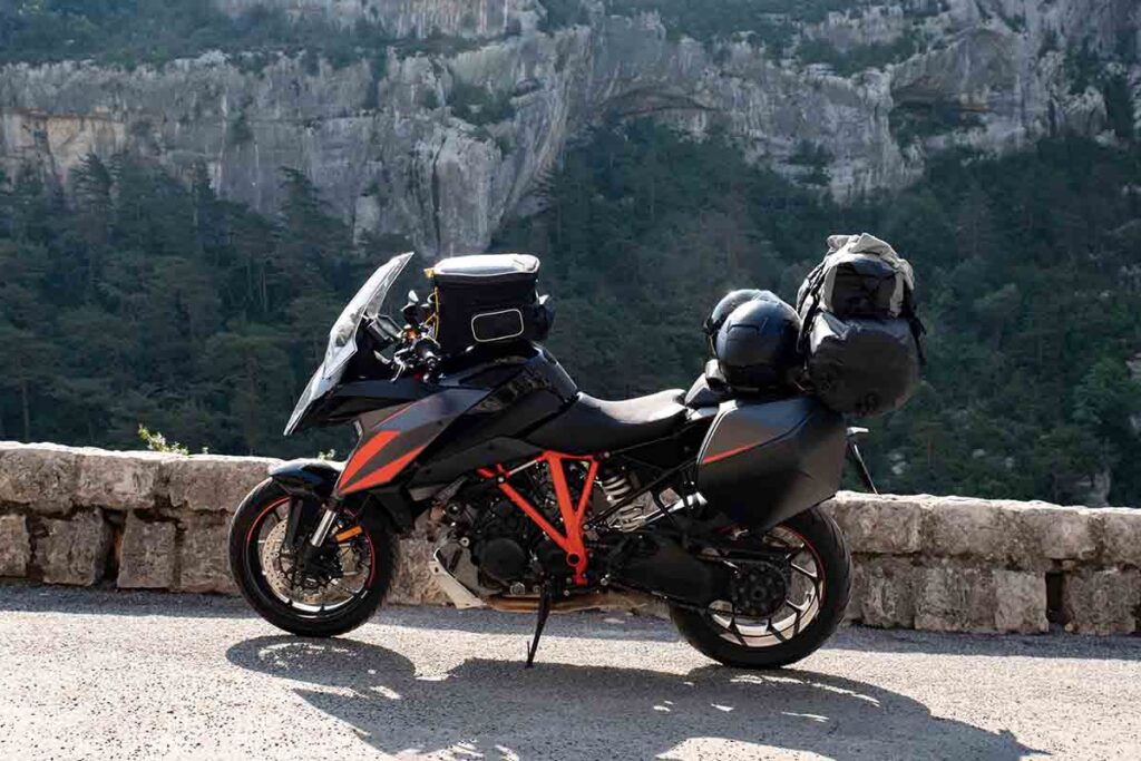 Packing Like a Pro: Tips for Long-Distance Motorcycle Adventures ...